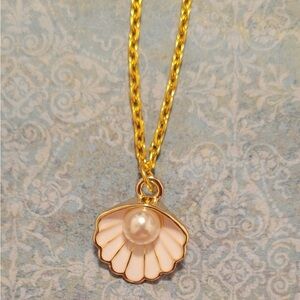 Jewelry | Pearl In Clam Shell White Enamel Seashell Mermaid Ocean Beach ...